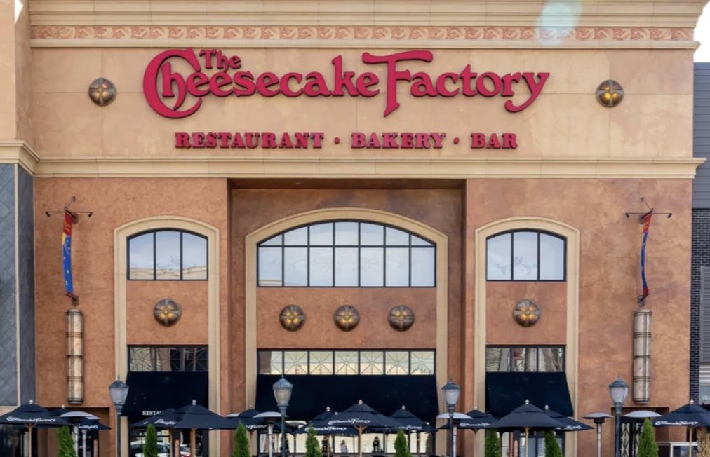 The Cheesecake Factory Debuts New Ice Cream Bars – Twenty Four Seven ...